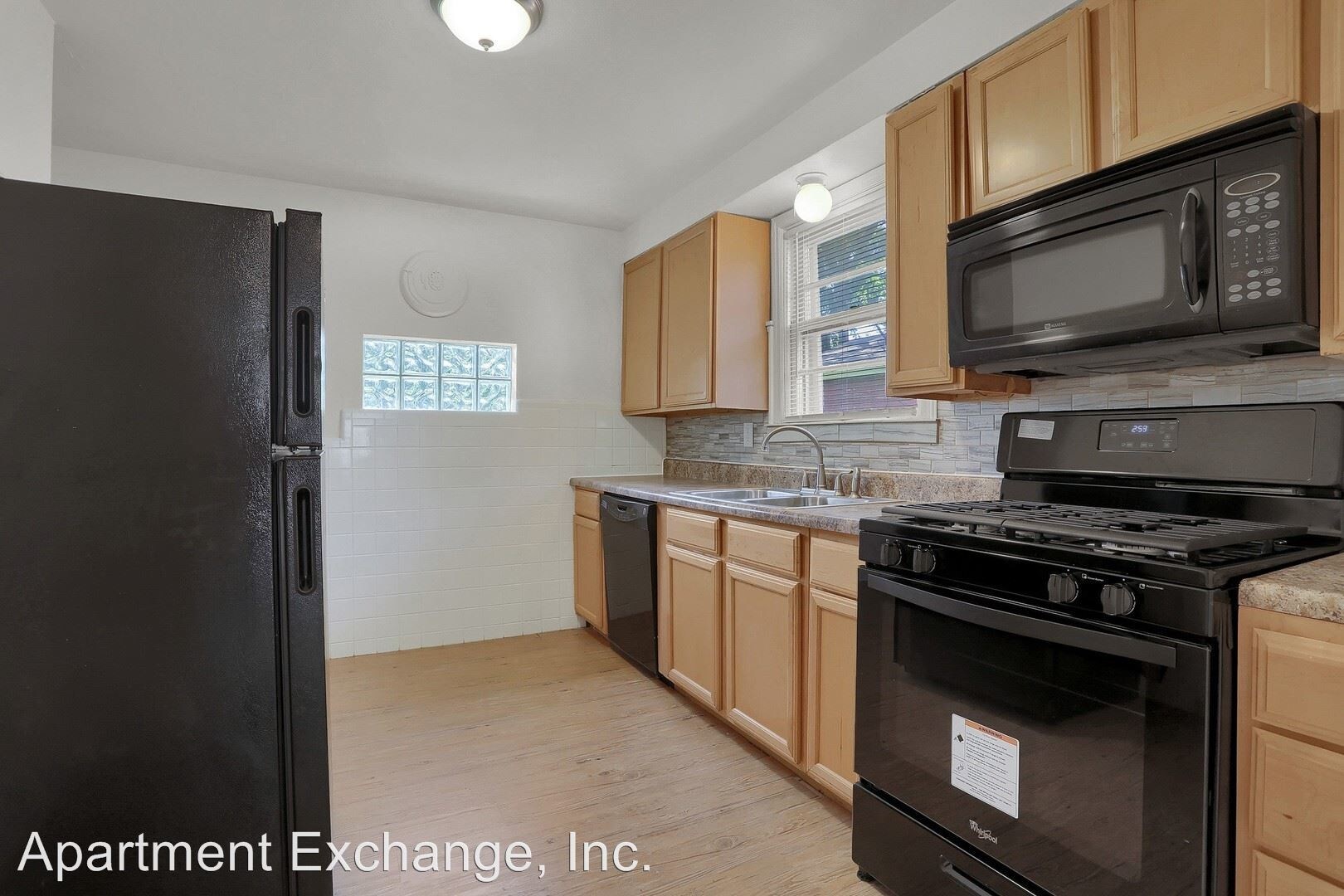 1423 Sheridan Dr, St. Louis, MO 63132 - House Rental in St. Louis, MO ...