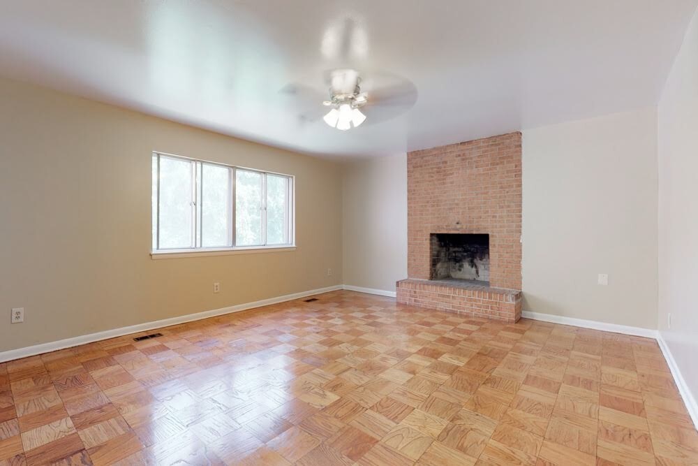 3415 Clarks Ln Unit c2, Baltimore, MD 21215 - Room for Rent in ...