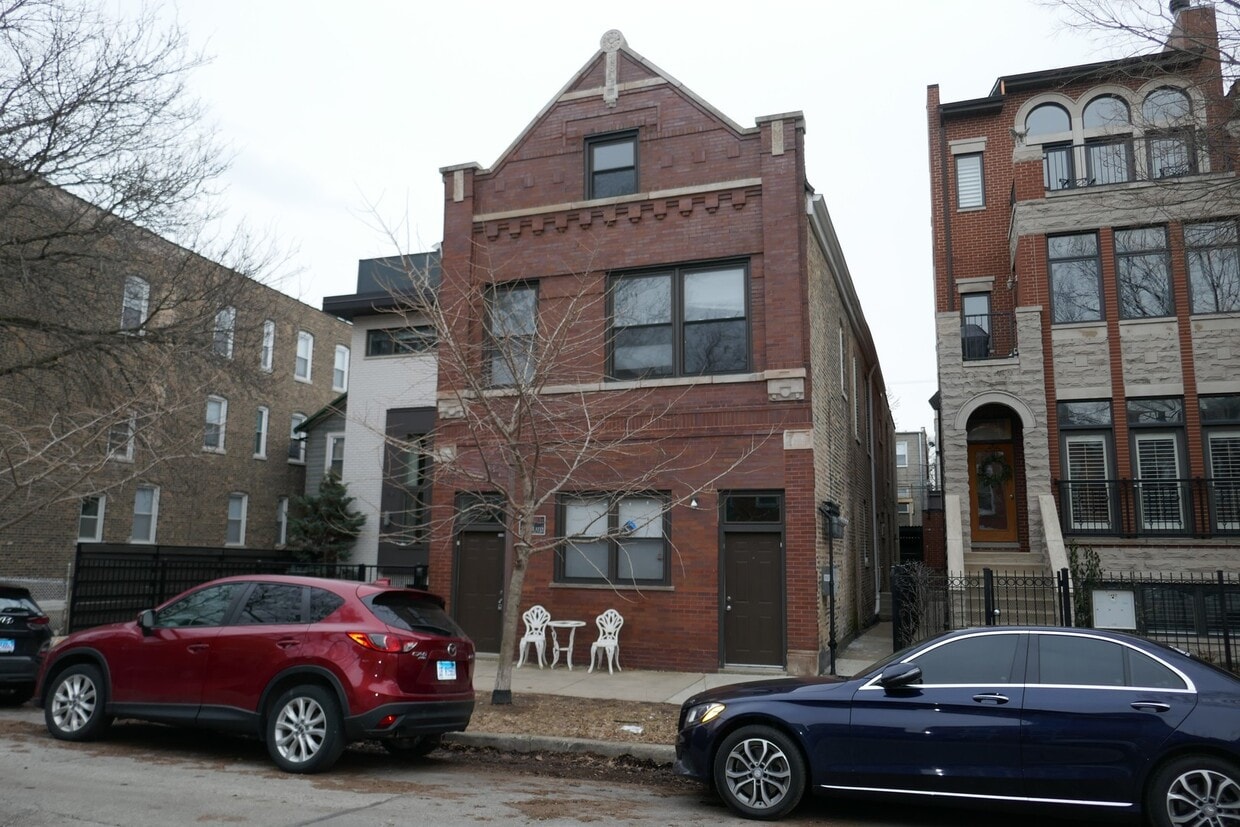 1463 W Huron St Unit 1F, Chicago, IL 60642 - Condo for Rent in Chicago ...