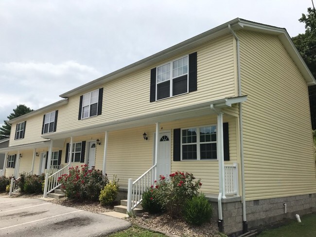 1207 E Main St, Morehead, KY 40351 Apartments - Morehead, KY ...