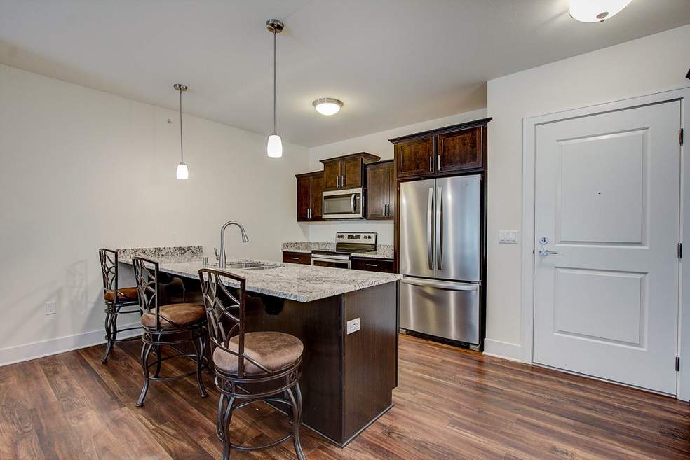 Apartments for Rent with a Swimming Pool Near Spring Heights ...