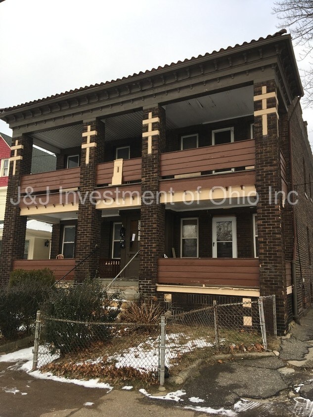 1107 Addison Rd, Cleveland, OH 44103 - Room for Rent in Cleveland, OH ...