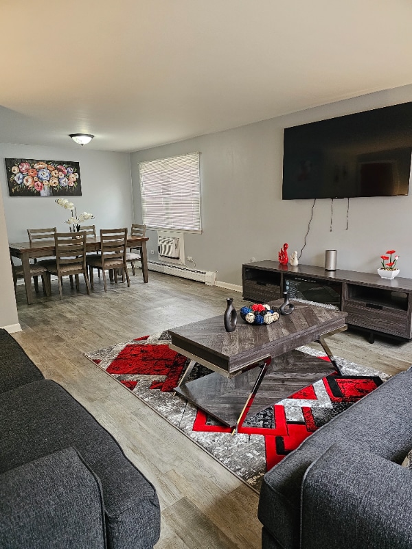 4043 W 63rd St, Chicago, IL 60629 | Apartments.com