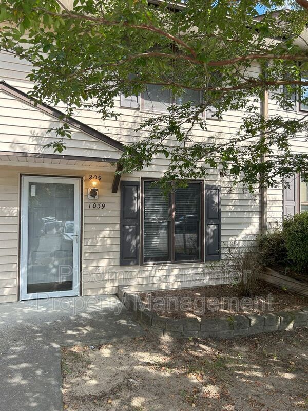 1039 Rock Knoll Ct, Winston-Salem, NC 27107 - House Rental in Winston ...