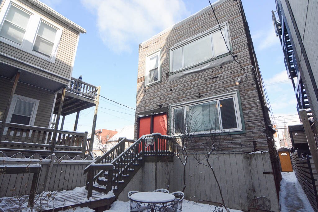 2432 W Moffat St Unit R3, Chicago, IL 60647 | Apartments.com