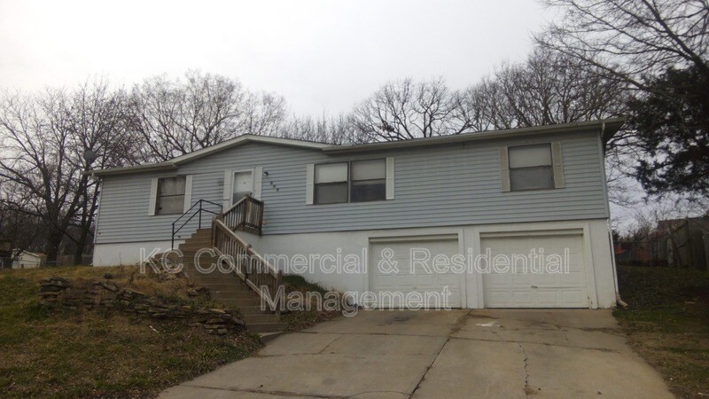209 Countryside Rd, Blue Springs, MO 64015 - House Rental in Blue ...