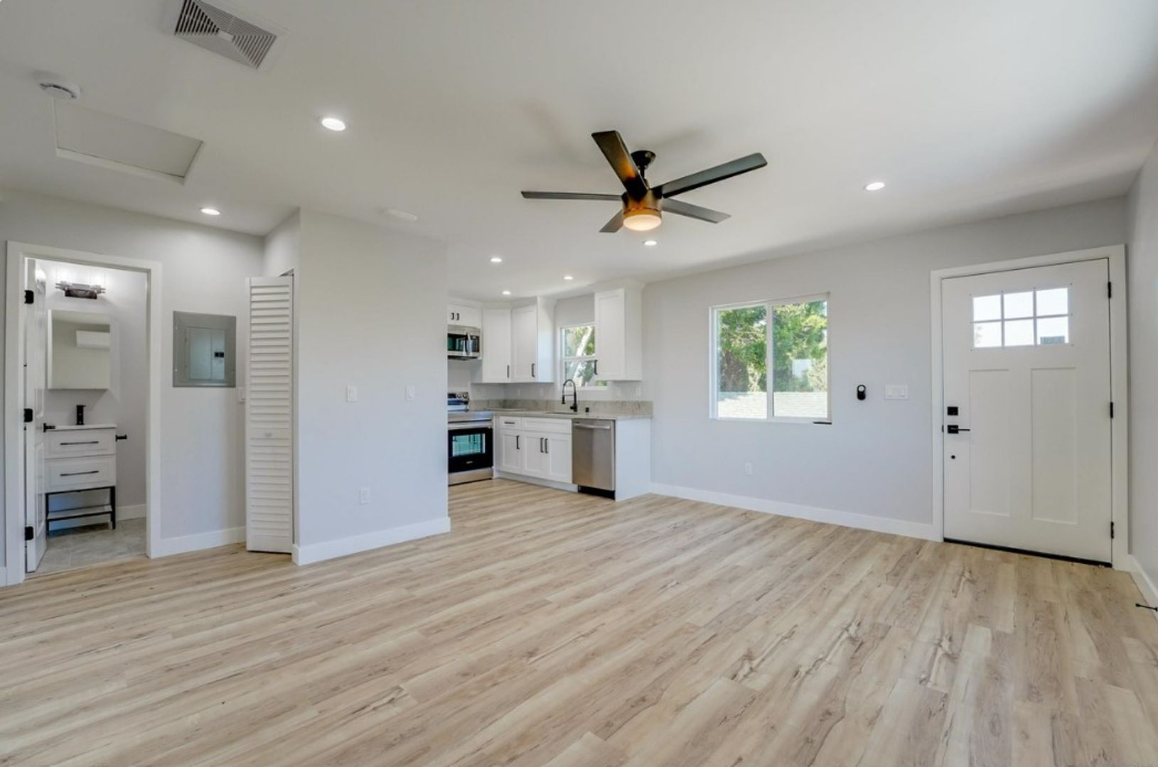 4837 34Th St Unit Two Bedroom, San Diego, CA 92116 - Room for Rent in ...