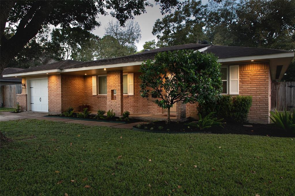 5442 Redstart St, Houston, TX 77096 - House Rental in Houston, TX ...