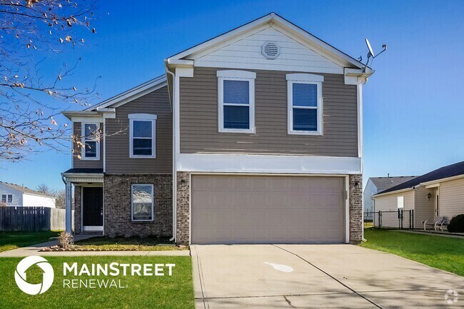 New Suncrest Apartments for Rent with a Walk-In Closet - Indianapolis ...