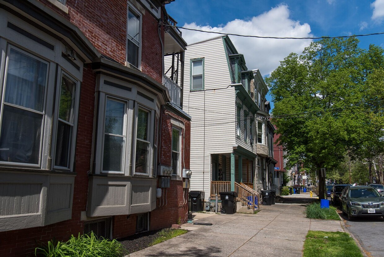 214 Peffer St Harrisburg, PA 17102 - Alquileres en Harrisburg, PA ...
