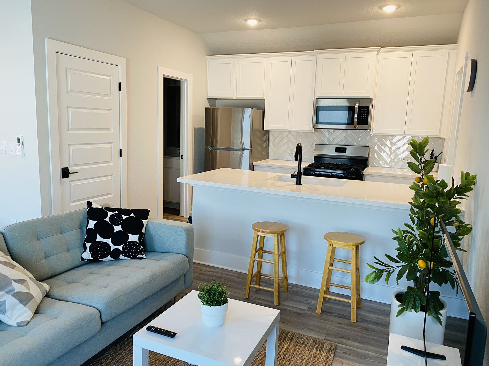 7916 Corrigan Pass, Austin, TX 78744 - Townhome Rentals in Austin TX ...
