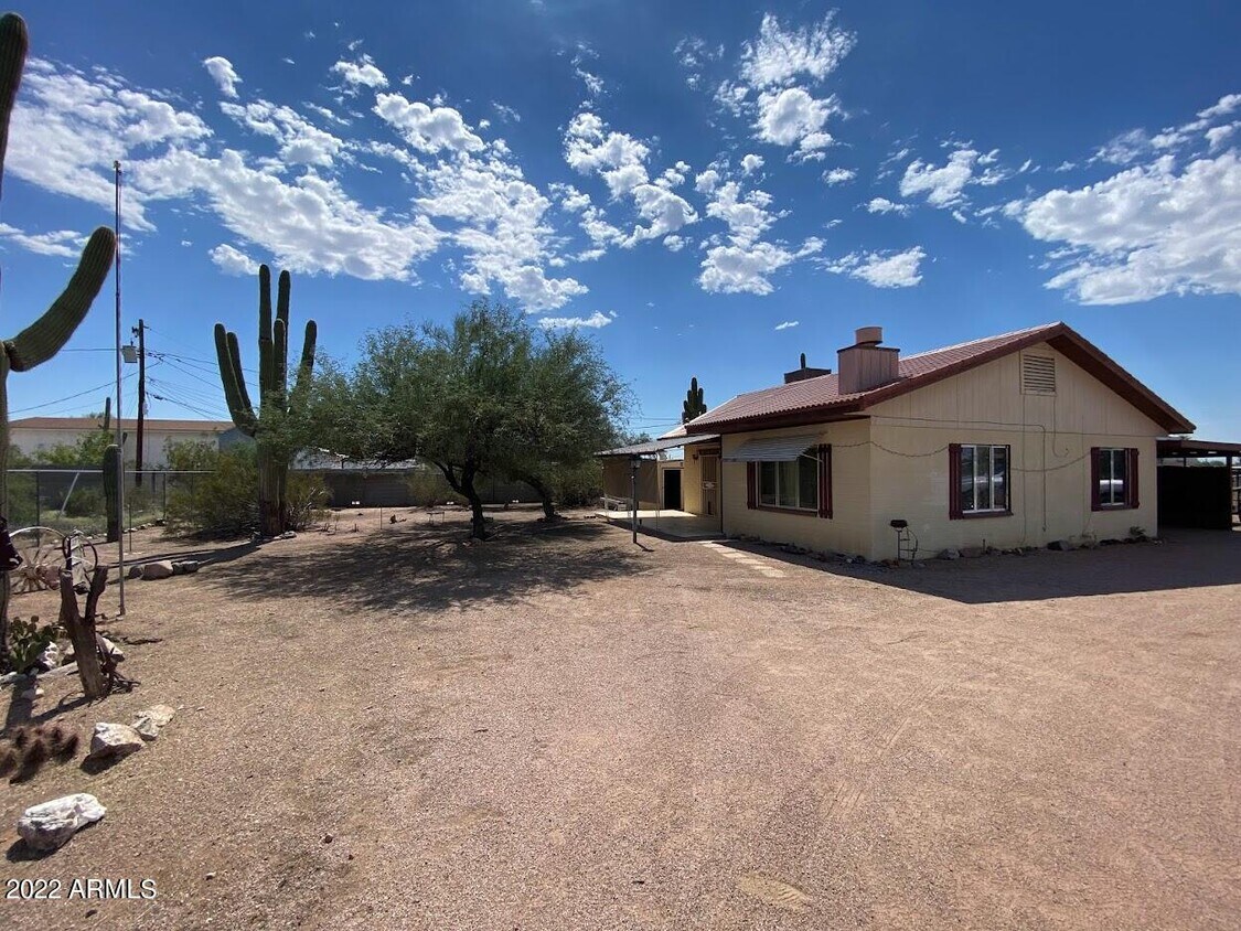 1325 W Superstition Blvd, Apache Junction, AZ 85120 - House Rental in ...