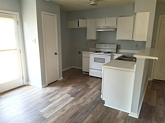 1605 Onion Creek Village Dr Unit C, Round Rock, TX 78664 - Room for ...