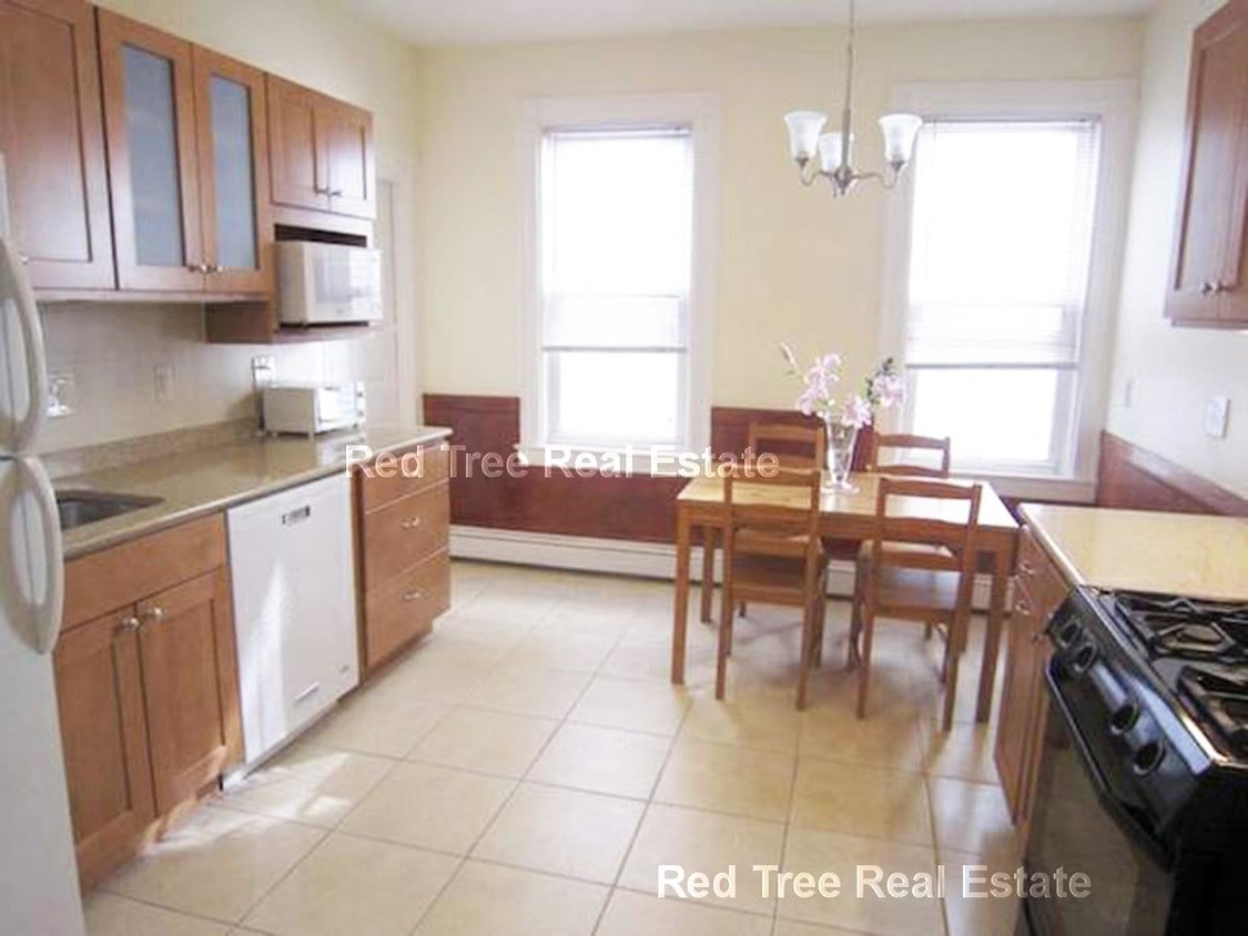 109 Franklin St Unit 1, Brookline, MA 02445 - 109 Franklin St Brookline ...