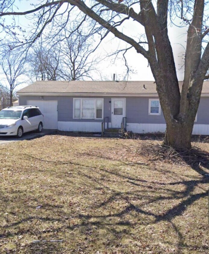 4299 Dr Greaves Rd, Grandview, MO 64030 - House Rental in Grandview, MO ...