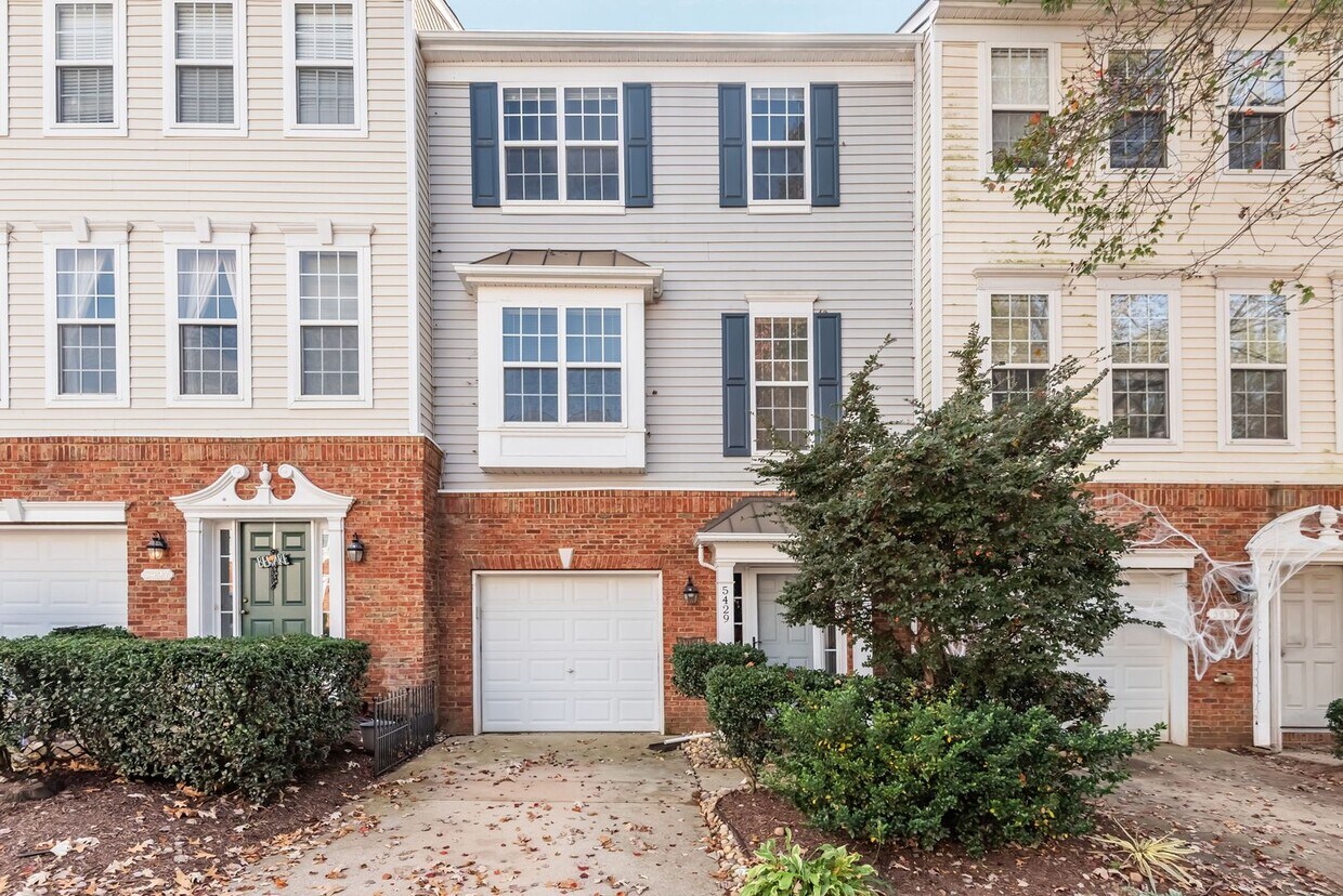 5429 Berry Creek Cir, Raleigh, NC 27613 - Townhome Rentals in Raleigh NC | Apartments.com