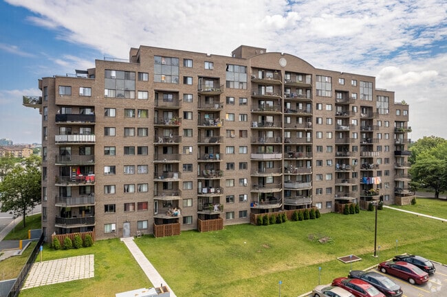 Complexe Deguire Apartments - 50 Quintin Montréal, QC | Apartments.com