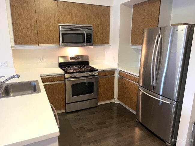 5800 3rd St Unit 1307, San Francisco, CA 94124 - Condo for Rent in San ...