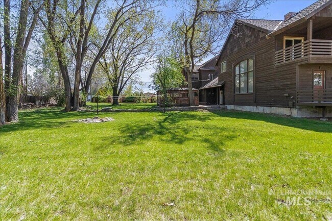 2304 N Montana Ave Unit 3, Caldwell, ID 83605 - Condo for Rent in ...