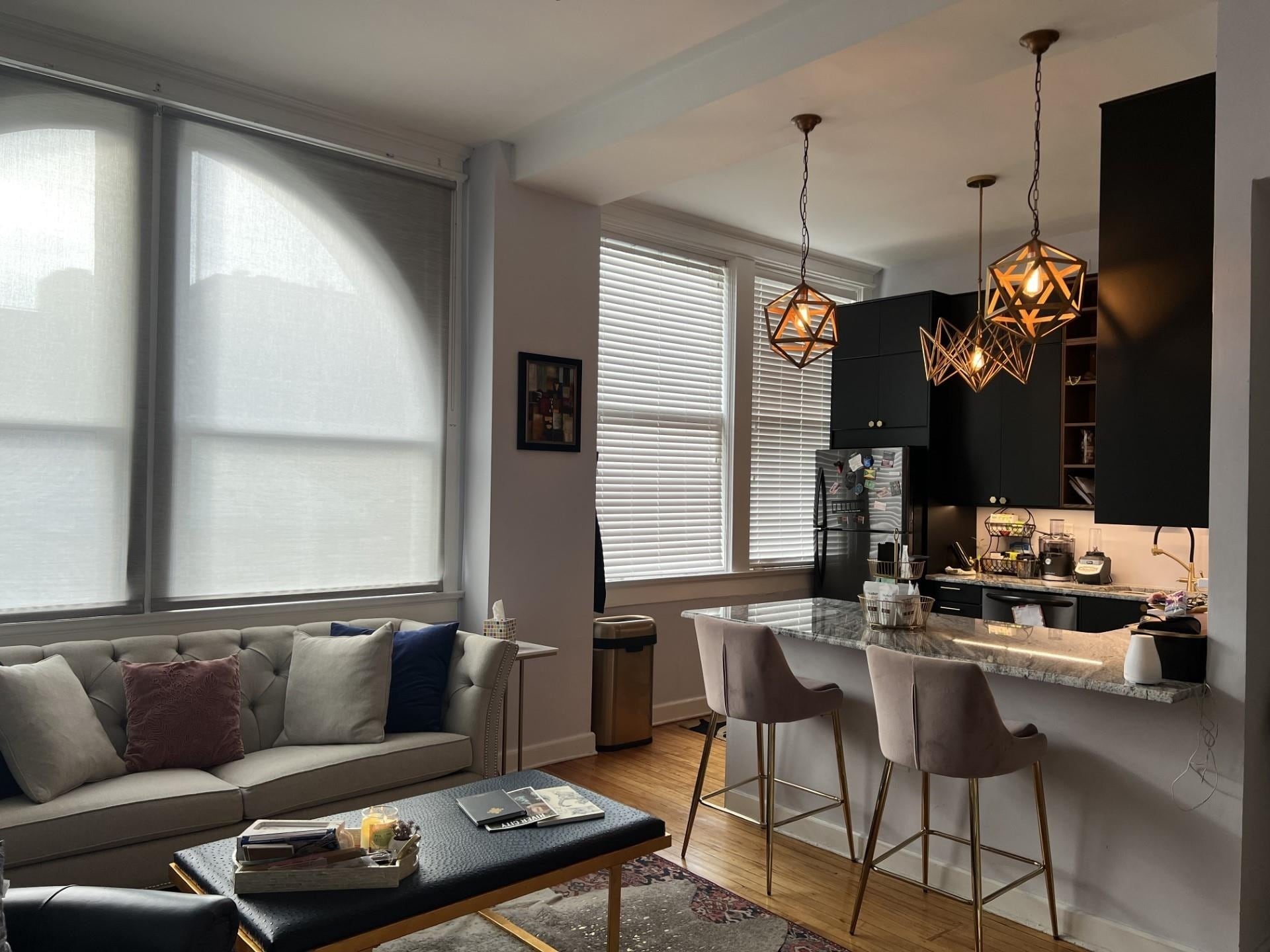10 N Main St Unit 702, Memphis, TN 38103 - Room for Rent in Memphis, TN ...