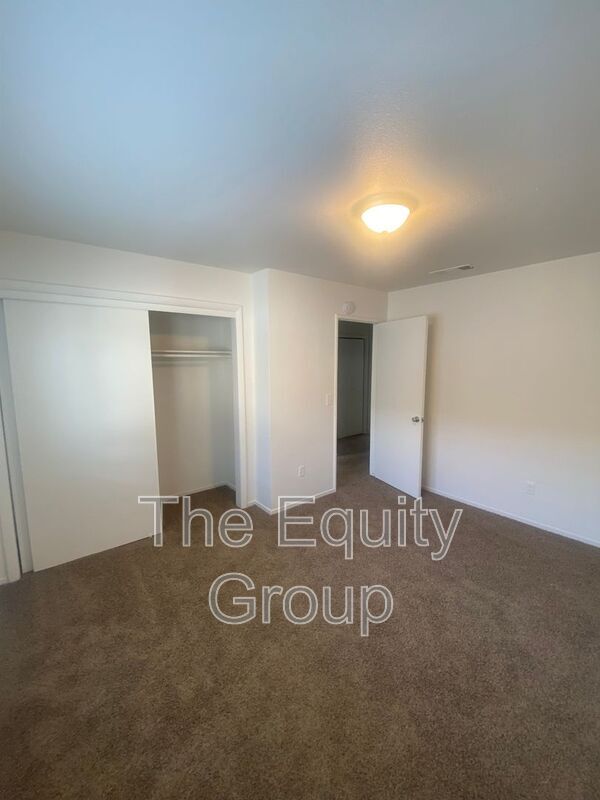 526 S Bridge St Unit E, Visalia, CA 93277 - Condo for Rent in Visalia ...