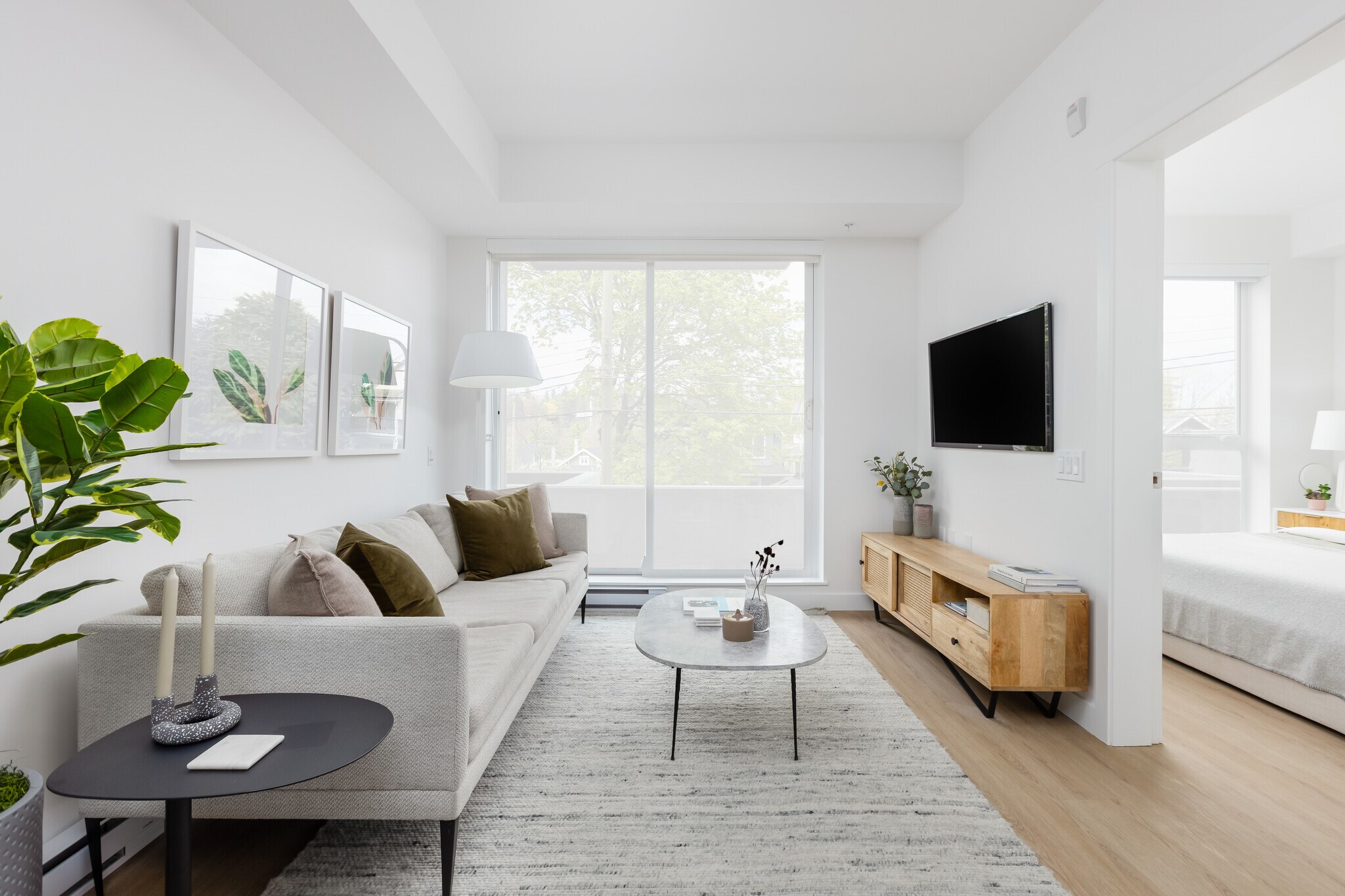 181 32nd Av E, Vancouver, BC V5V 0J3 Appartements - 181 32nd Av E ...