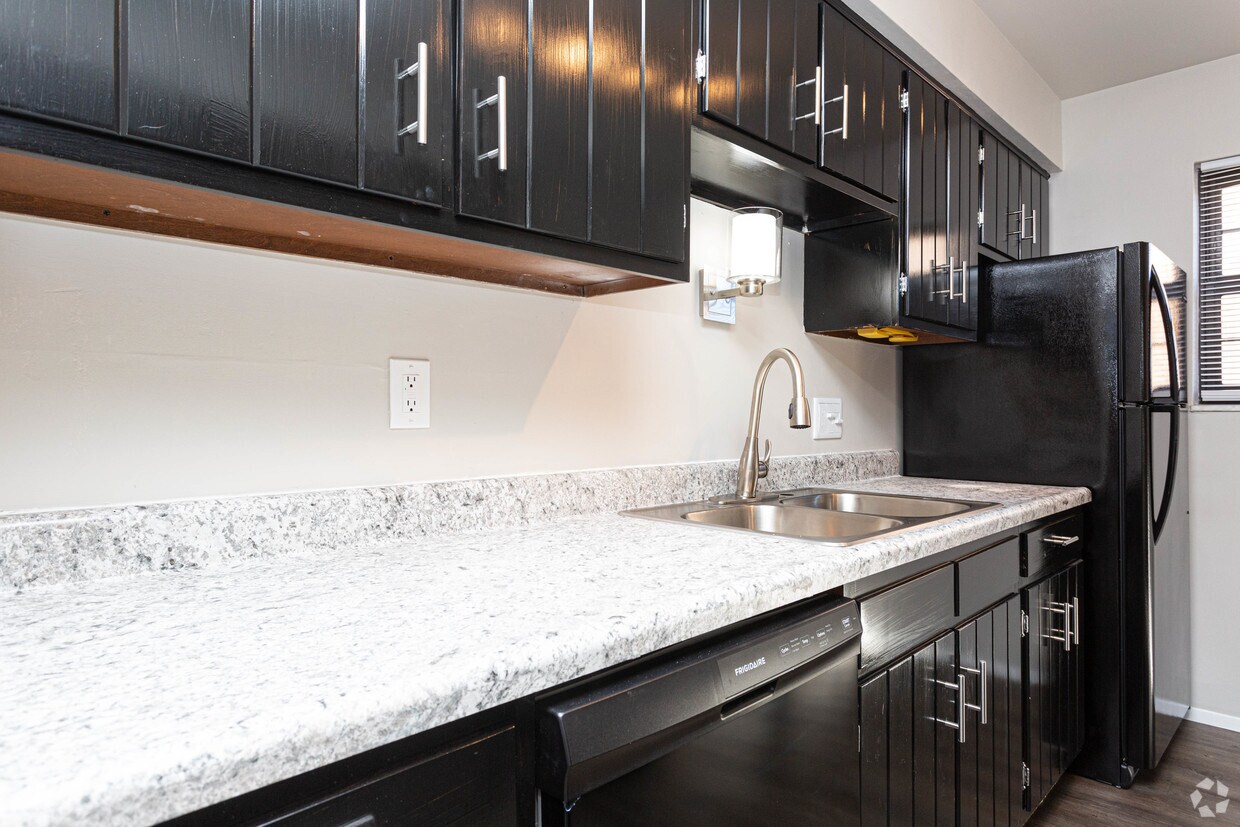 Terra Trace Apartments - Evansville, IN | Apartments.com