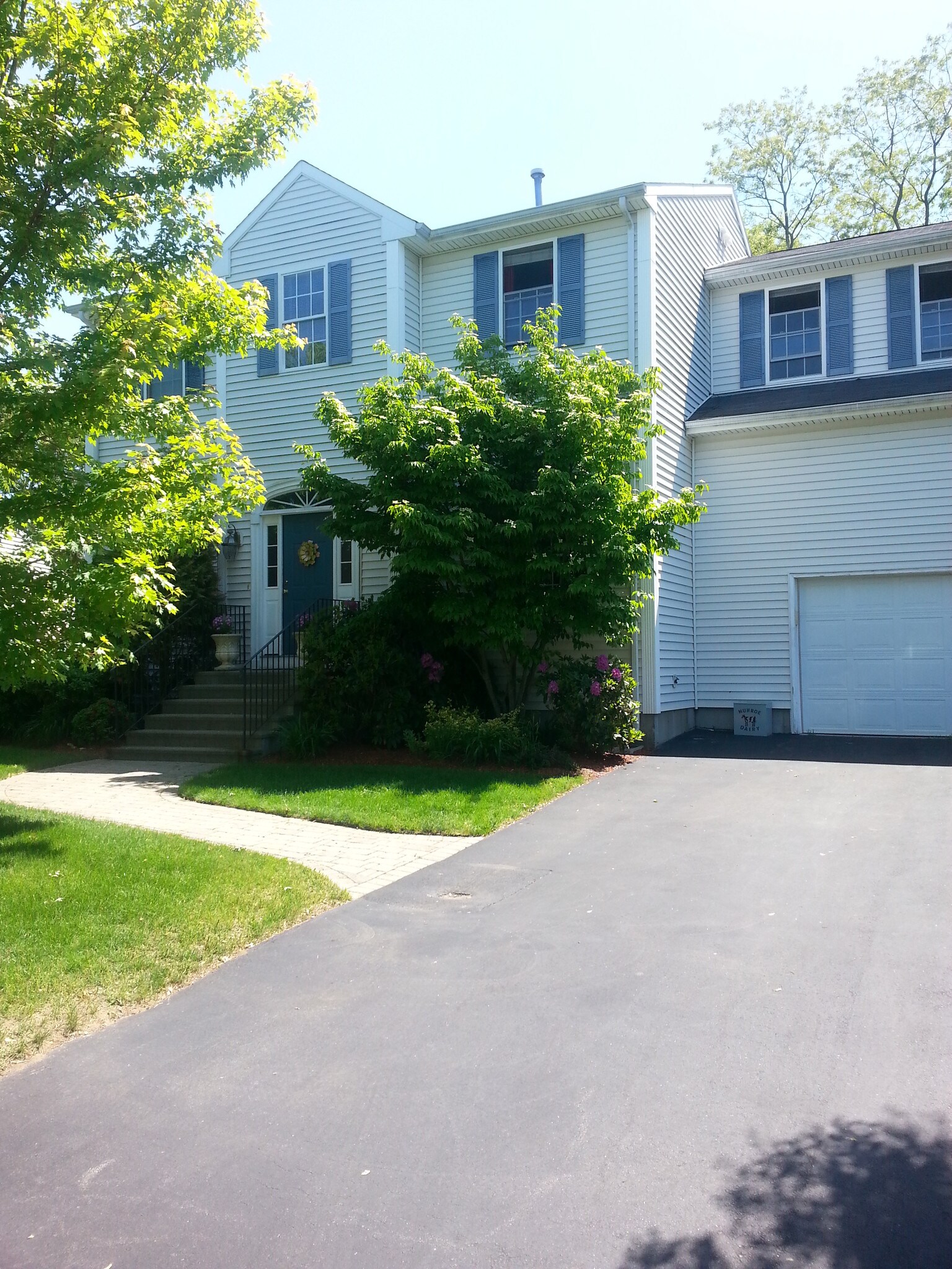 35 Carousel Dr, Riverside, RI 02915 - House Rental in Riverside, RI ...