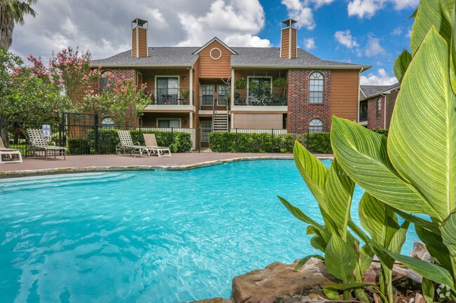 Oaks Of Westlakes Apartments