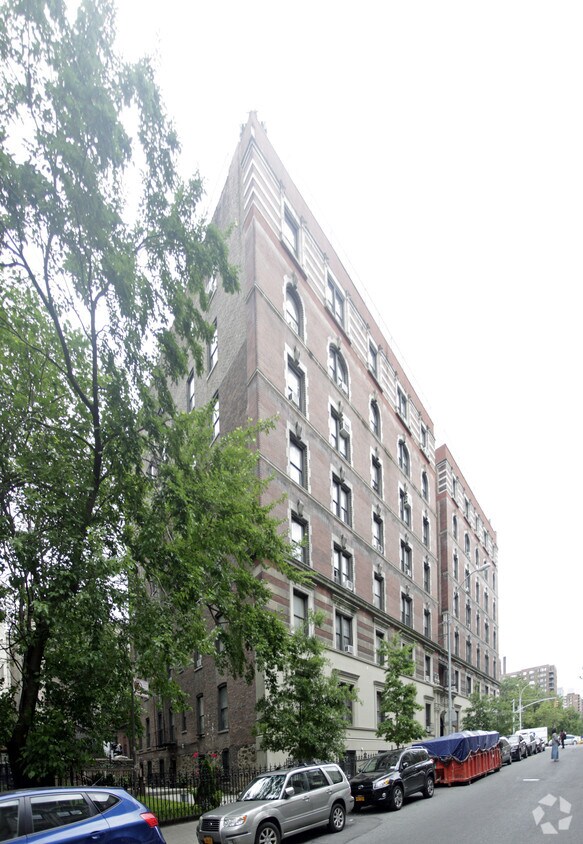 209 W 97th St, New York, NY 10025 Apartments - New York, NY ...