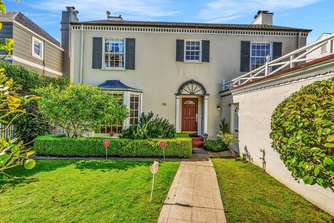 Gorgeous Golden Gate Heights home with gar... | University of San ...