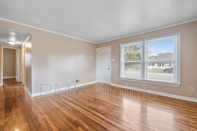 1805 Meadow Lake Dr, Norfolk, VA 23518 - House Rental in Norfolk, VA ...