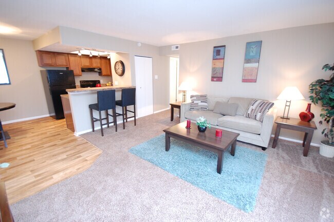 Huntington Park Apartments for Rent with Hardwood Floors - Indianapolis ...