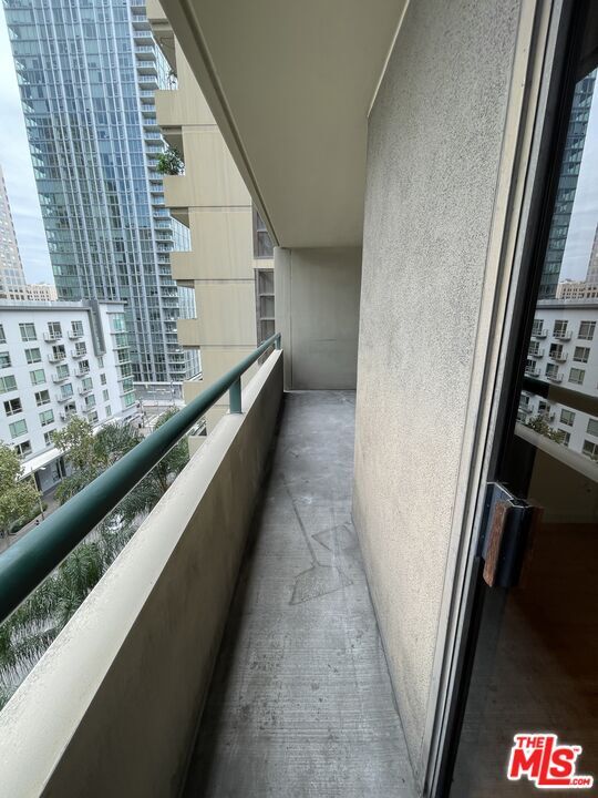 600 W 9th St Unit 1003, Los Angeles, CA 90015 - Condo for Rent in Los ...