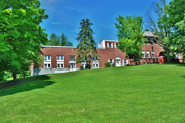 Schoolhouse Apartments - 41 Coach Rd Chester, VT 05143 | Apartments.com