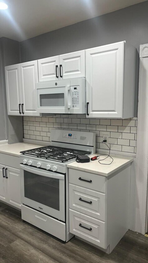 1851 Central Ave Unit 1st floor, Bridgeport, CT 06610 - 1851 Central ...