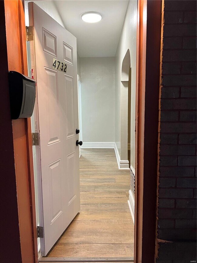 4732 Newberry Terrace, St. Louis, MO 63113 | Apartments.com