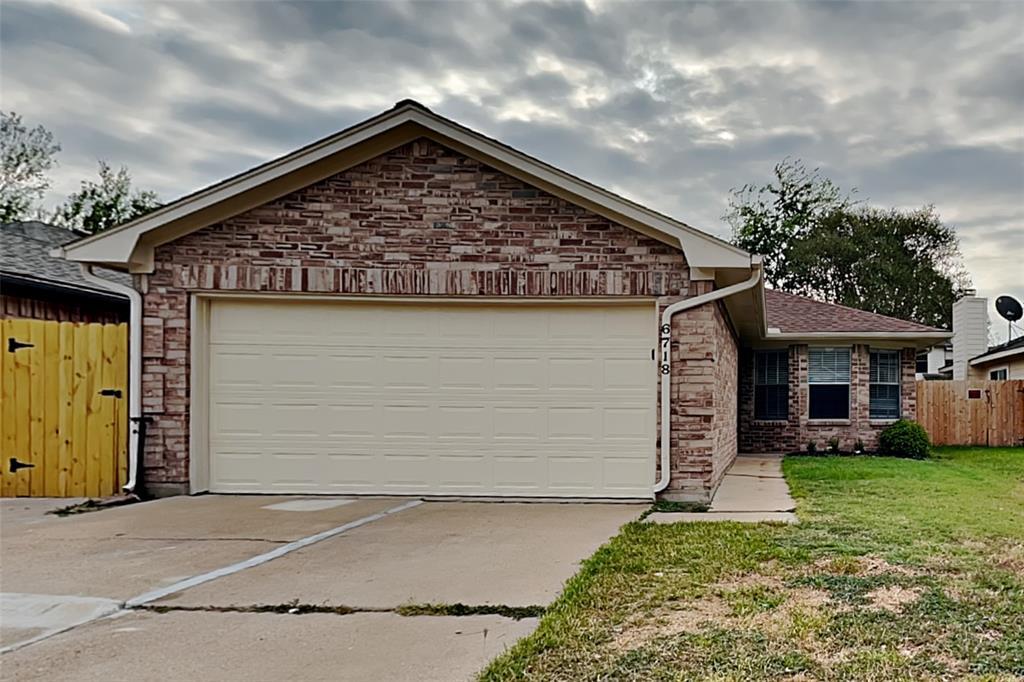 6718 Dewcrest Dr, Katy, TX 77449 - House Rental in Katy, TX ...