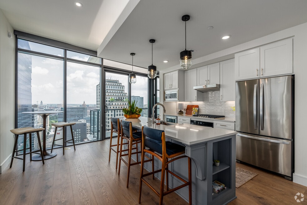 2 Bedroom Apartments for Rent in Downtown Austin, Austin | Apartments.com
