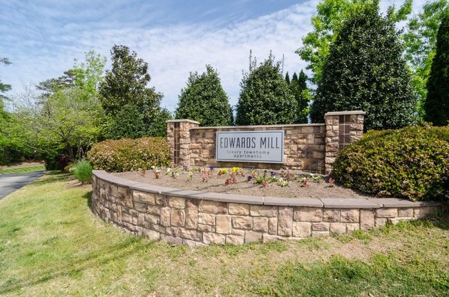 Edwards Mill Rentals - Raleigh, NC | Apartments.com