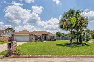 Hampton Ridge Estates Apartments for Rent with Parking - Navarre, FL ...