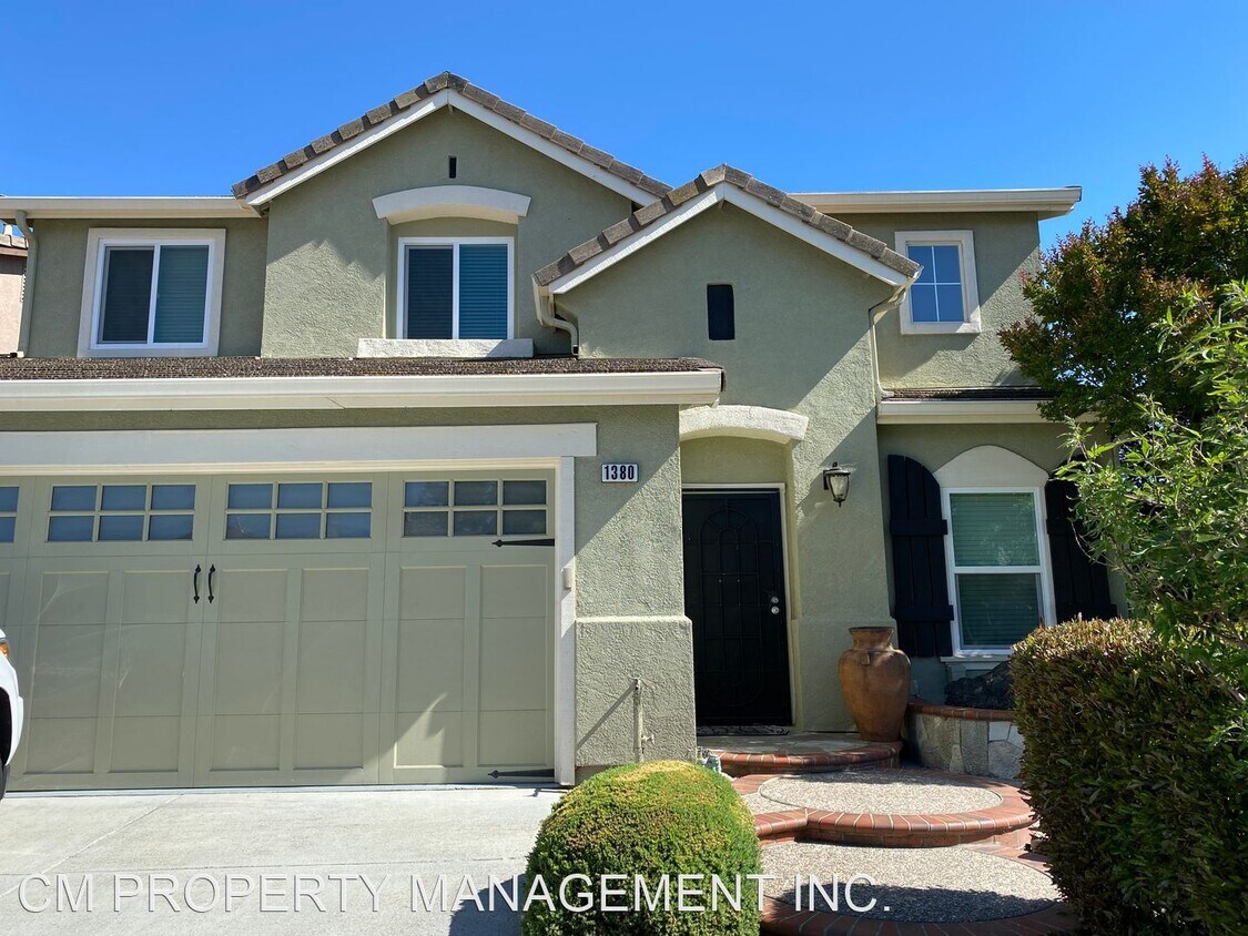 1380 Briarberry Ln, Gilroy, CA 95020 - House Rental in Gilroy, CA ...