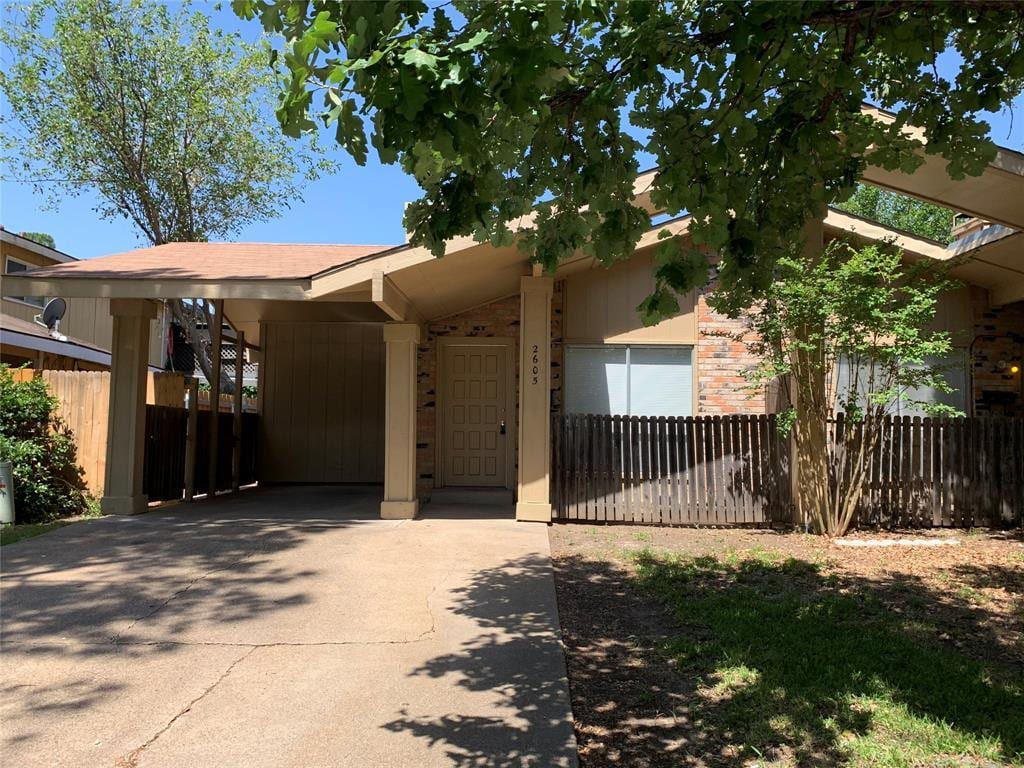 2605 Nina Cir, Grand Prairie, TX 75052 - Condo for Rent in Grand ...