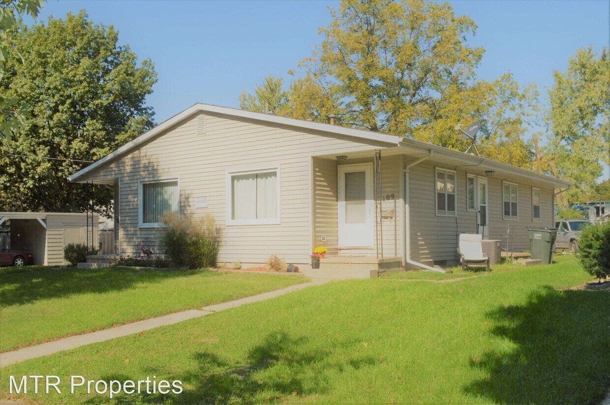 109 14th St, Ames, IA 50010 - House Rental in Ames, IA | Apartments.com