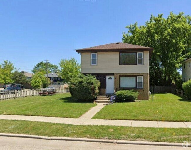Endee Apartments for Rent - Kenosha, WI - 2 Rentals | Apartments.com