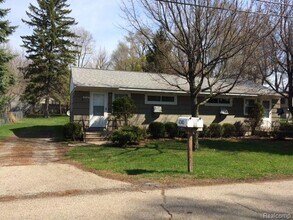 Apartments for Rent with a Walk-In Closet in Drayton Plains MI