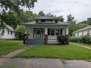 Potwin Apartments for Rent with Hardwood Floors - Topeka, KS - Updated ...