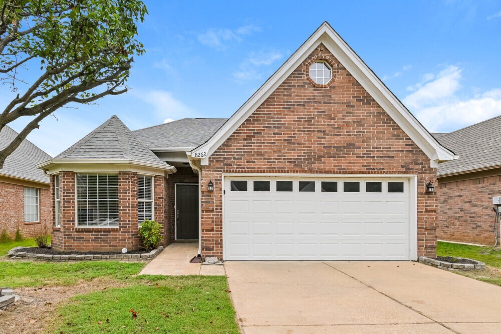 8262 Regal Bend Dr, Olive Branch, MS 38654 | Apartments.com