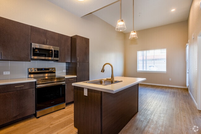 Crossing Pointe South Apartments - 4220 E 104Th Ave Thornton, CO 80233 ...