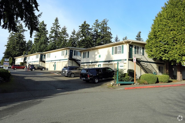 Sunset East & Highlands Apartments - Renton, WA | Apartments.com